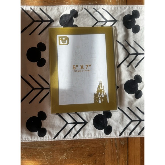 Accents | Disney Parks Cinderella Castle Wdw Photo Frame 5x7 Blackgold ...